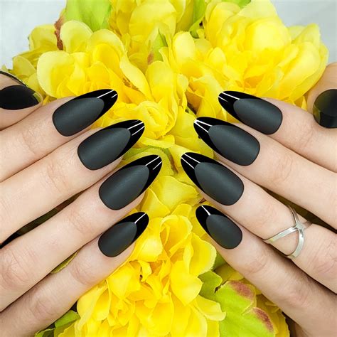 Hypnaughty 24 Pcs Caviar Almond Black Matte Press On Nails With Glossy