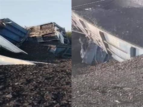 Jharkhand Major Train Accident In Koderma 53 Wagons Of Goods Train