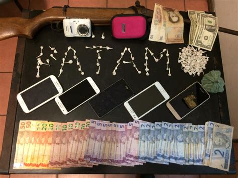 Homem Preso Por Tráfico Com Mais De 140 Pedras De Crack Em Torres A