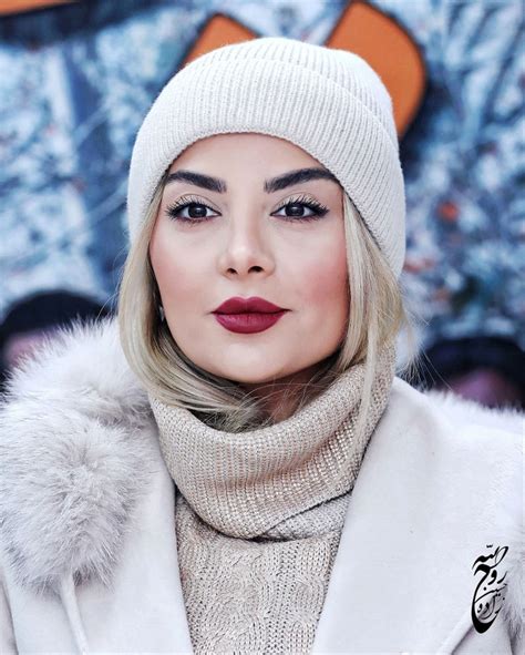 تیپ و استایل دیدنی مونا فائز پور همسر احمد مهران فر در یک مراسم