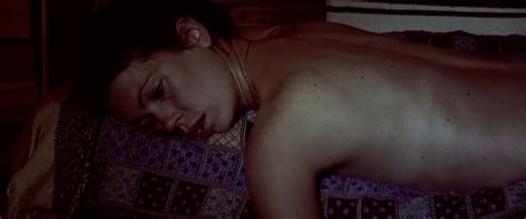 Nude Video Celebs Sophie Reinhart Nude Velvet Sky 2017