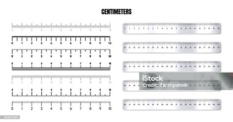 길이 또는 높이를 측정하기 위한 검은색 센티미터 스케일이 있는 사실적인 금속 눈금자 분할이 있는 다양한 측정 스케일 눈금자 줄자 표시 크기 표시기 벡터 그림 0명에 대한