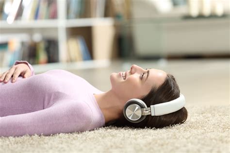 How Music Can Lower Stress And Anxiety The Raleigh House