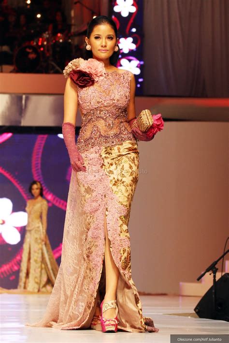 Kebaya Modern Anne Avantie Newstempo