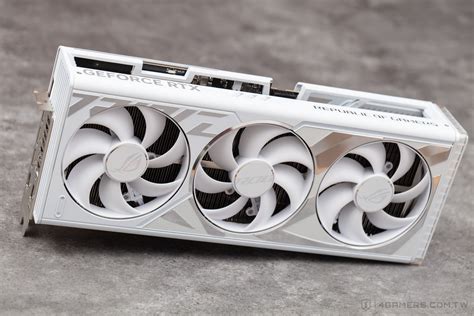 白色狂潮！華碩rog Strix Geforce Rtx 4080潮競白開箱動眼看 4gamers