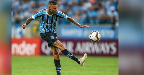 Duílio comenta interesse do Timão em Luan e bate o martelo sobre Deyverson Cássio e Thiago