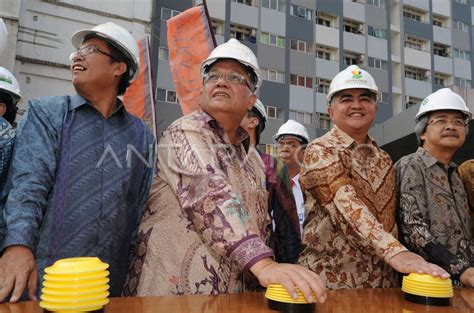 PEMBANGUNAN TAHAP II ANTARA Foto