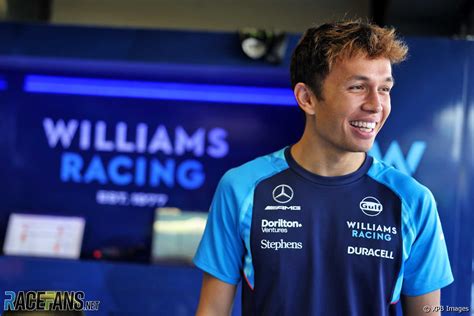 Alex Albon Girlfriend Who Is Lily Muni Abtc