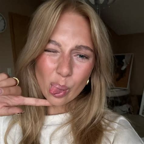 Maja Vvn On Threads