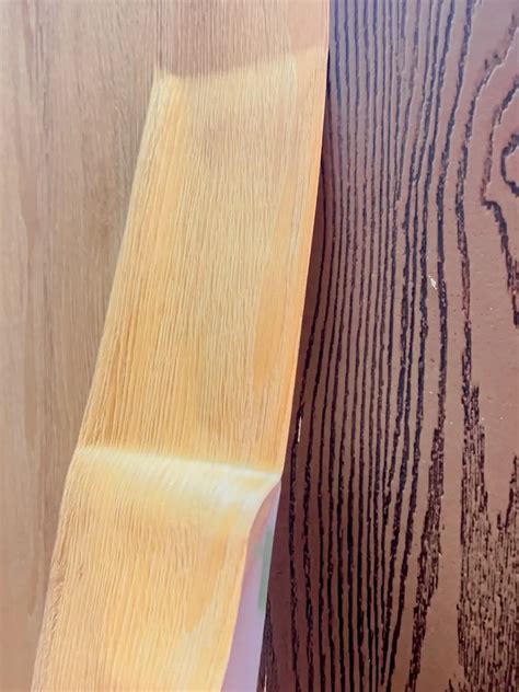 เปลี่ยนประตูให้มินิมอลขึ้น ด้วยงบ 200฿ 🪟🤍 แกลเลอรีที่โพสต์โดย แจ๋มชอบแต่งห้อง Lemon8