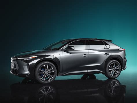 2021 上海車展：toyota 純電車專屬系列 Bz 首款概念車 Bz4x Concept 亮相！ Carstuff 人車事