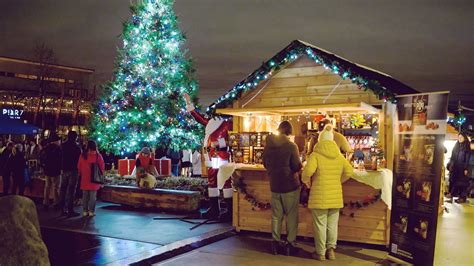 Holiday Events In North Vancouver Near Coast Lonsdale Quay Hotel