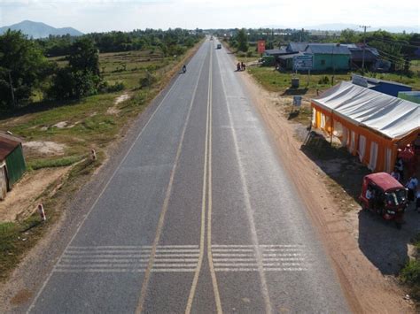 សម្ដេចតេជោ ហ៊ុន សែន អញ្ជើញជាអធិបតីក្នុងពិធីបើកការដ្ឋានសាងសង់ លើកកម្រិតគុណភាពផ្លូវជាតិលេខ៤១