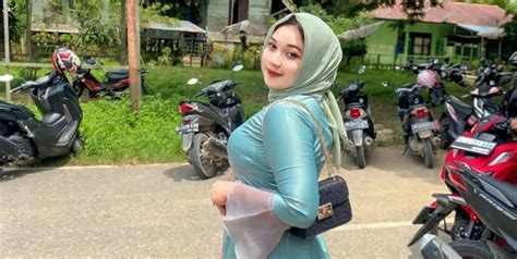 Hadiah Ultah Dari Mama Penana