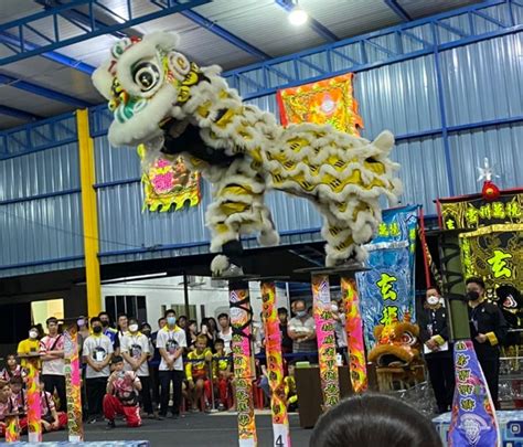 槟国际高桩舞狮赛 狮城艺威体育会捧杯 地方 北马新闻