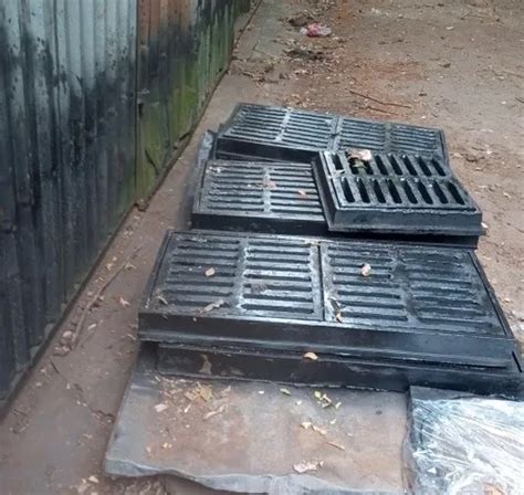 Marco Y Tapa Boca Registro Calzada D400 Inspección Cloacas Mercadolibre