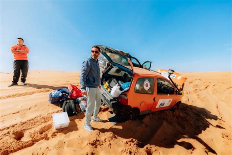 Raid Twingo Au Maroc Vivez L Aventure Avec Twingo Maroco Tour