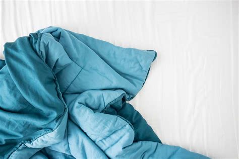 How To Get Rid Of Static On Blankets 8 Tips Smart Sleeping Tips