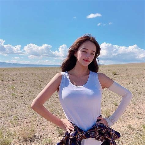 매력의 마성의 몽골리아 ♡ 염색 패션 데일리룩 Ootd 커피 여자코디 강아지