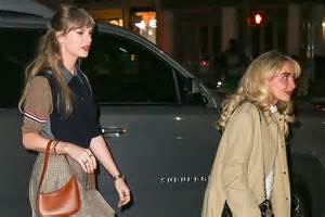 Taylor Swift Wears Nearly 6 Inch Gucci Platform Heels In Bright Red