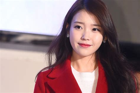 Iu Dan 3 Seleb Muda Korea Lain Ungkap Alasan Tidak Kuliah