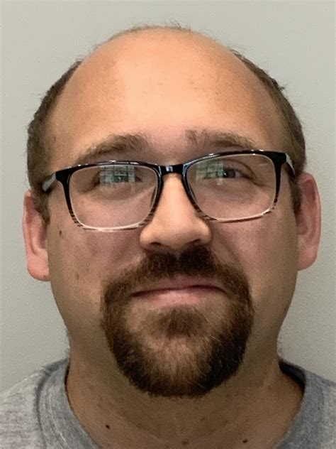 Calvin Hirschy Violent Or Sex Offender In Berne In In