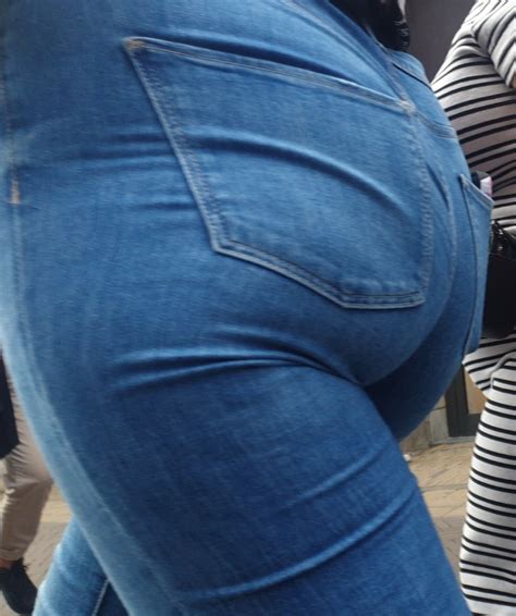 Redhead Thicc Ass In Tight Jeans Tight Jeans Forum