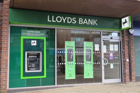 Frustration In Ferndown As Lloyds Bank Set To Close Dorset View