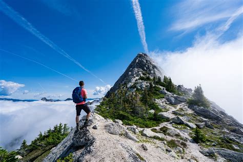 The Five Best Eco Friendly Outdoor Clothing Brands Earthlogue