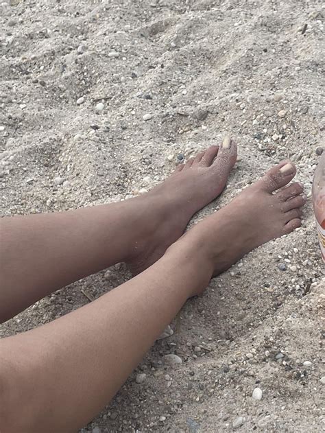 Los Pies De Mi Prima Ella No Sabe Naa Pies Prima Rpiesajenos