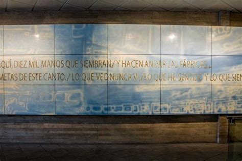 Al Mismo Tiempo En El Mismo Lugar Mural Y Metáfora Del Dolor De