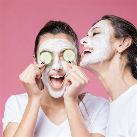 4 Skincare Benefits Of Regular Facials