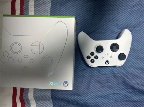 엑박패드 4세대 화이트 팝니다 자유쇼핑 에펨코리아