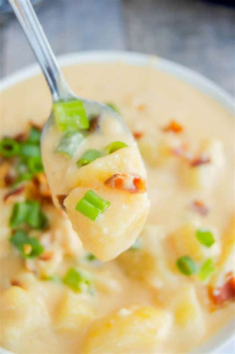 Slow Cooker Cheesy Potato Soup • The Diary Of A Real Housewife
