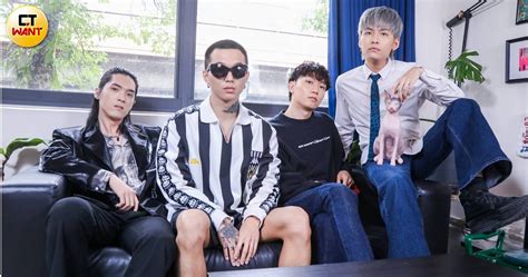 金曲35傻子與白痴放話典禮脫衣 被預言10年內一飛衝天 娛樂 CTWANT