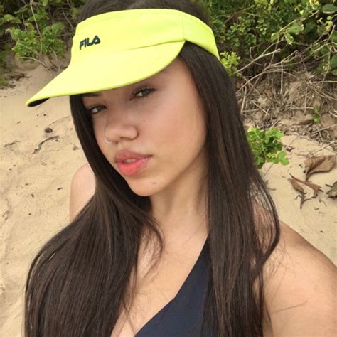 Stream Anny Larissa Music Listen To Songs Albums Playlists For Free