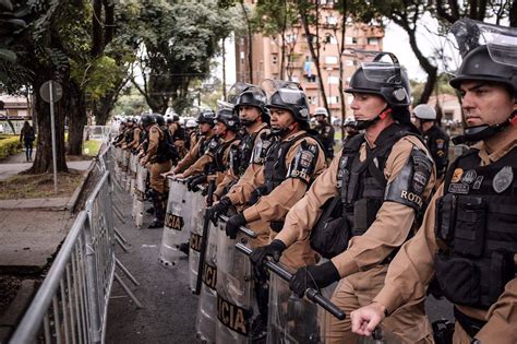 Brasilcomlula As Fotos E Os V Deos Do Dia De Luta Em Curitiba Conversa Afiada