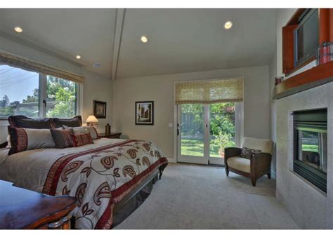 636 Leaf Ct Los Altos Ca 94022 Redfin