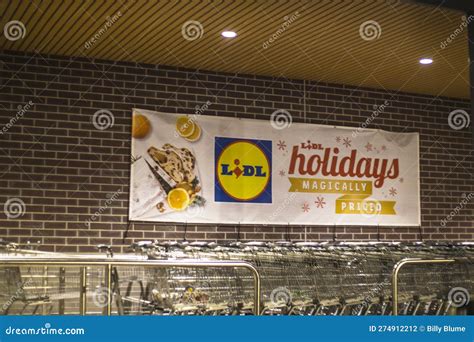 Lidl By Night Editorial Image 39138974