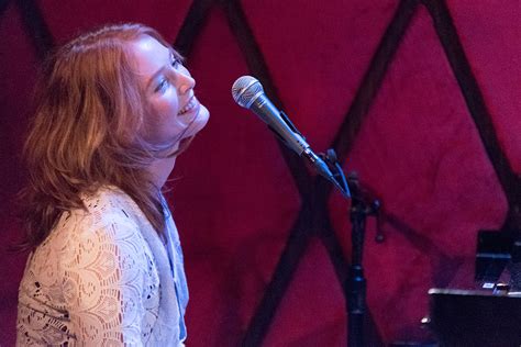 Alicia Witt American Actress Singer And Pianist Mozart Project