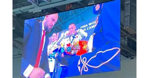 Петър Стойчев награди сензацията Поповичи на световното в Лима