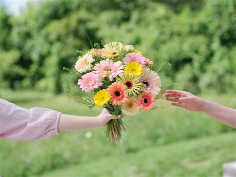 Slaattene Blomster As Interflora