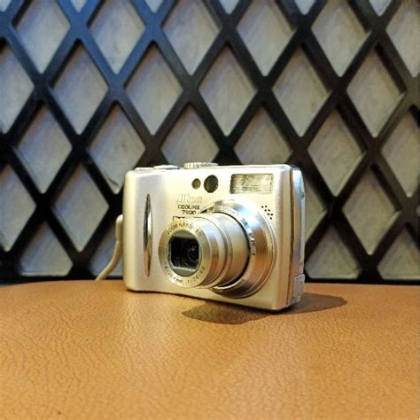 Jual Kamera Digital Camdig Nikon Coolpix 7900 Silver Color Digicam