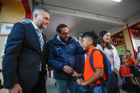 Comienza El Año Escolar 2024 Más De Dos Millones De Estudiantes Entran