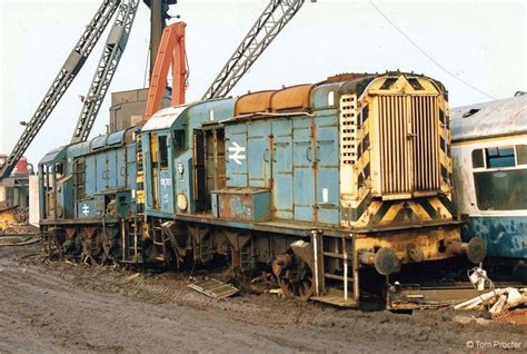 89 Best Br Class 08 Gronk Images On Pinterest Diesel Locomotive