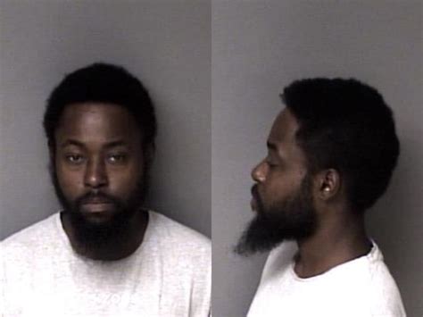 Edwards Brandon Marcel 05 02 2023 Gaston County Mugshots Zone