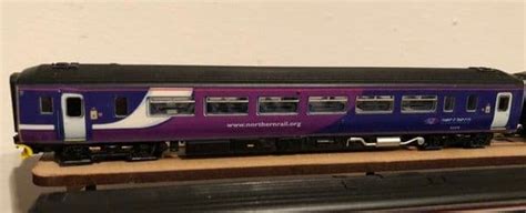 Class 156 Super Sprinter 2 Car Dmu N Gauge