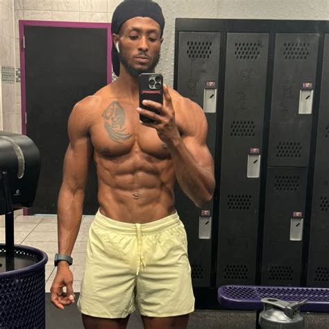 Pipo Pipo Pipo Dreadlocks • Threads Say More