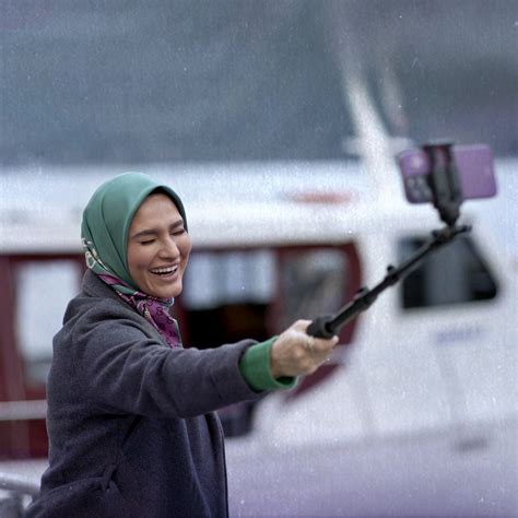 صفحه برنامه فریبا تلوبیون مرجع پخش زنده و دانلود فیلم ، سریال و سایر