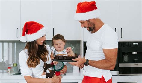 How To Avoid Weight Gain Over Christmas And Still Enjoy Yourself